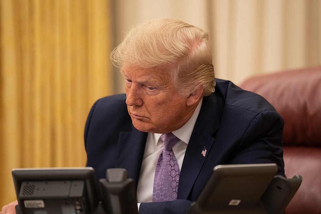 Trump Signs Key Peace Deal, Democrats Shocked – The Political Prepper